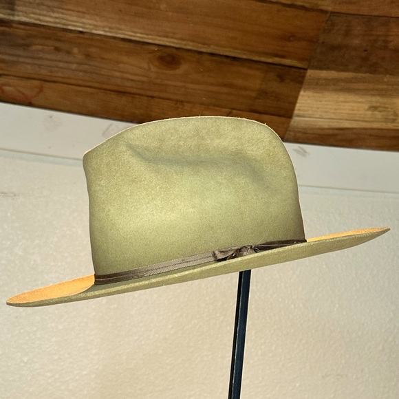 Resistol | Accessories | Vintage Resistol Xdoublex Self Conforming ...